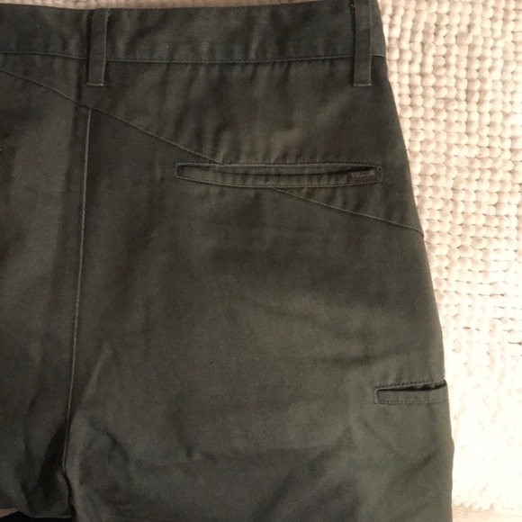 Volcom | Shorts | Volcom Military Green Shorts With Surfkey Pocket ...